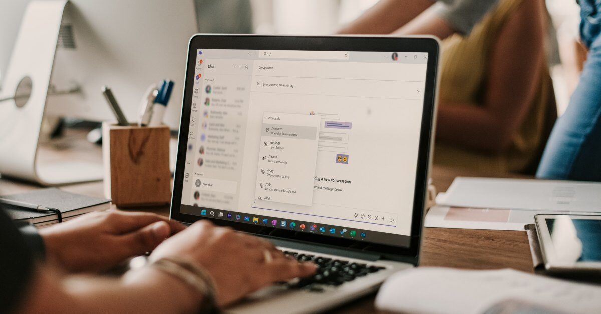 /Slash Commands in Microsoft Teams
